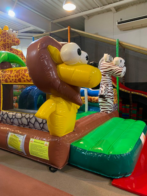 Trop Cool - Parc de jeux / Trampolines à Angoulins - Guide de Charente ...