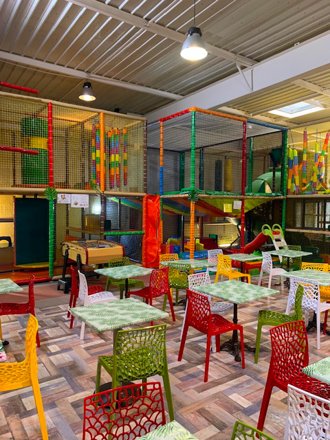 Trop Cool - Parc de jeux / Trampolines à Angoulins - Guide de Charente ...